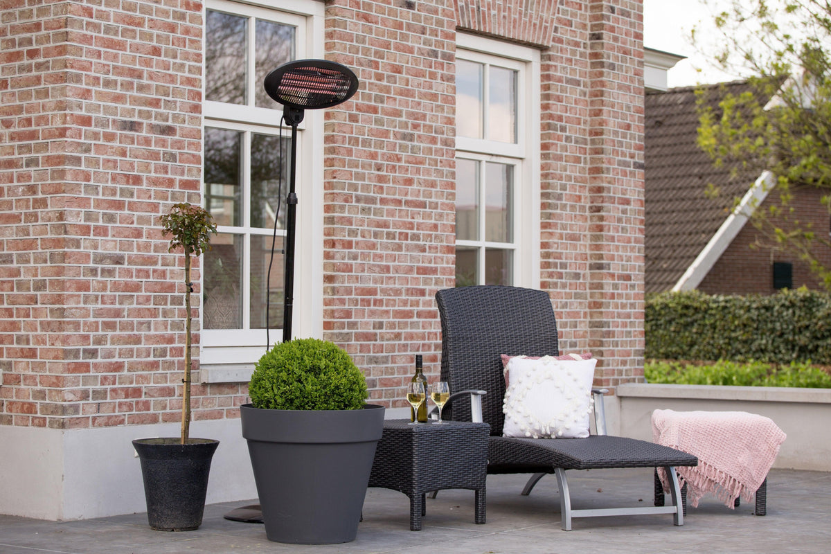 Sunred Heater Elektra Standing 2000 — General Hardware Supplies Homevalue